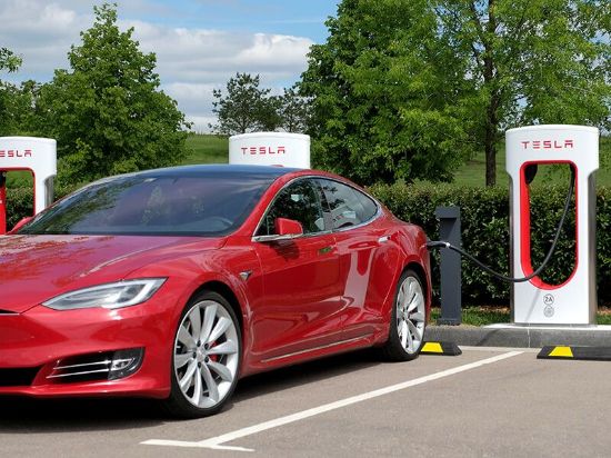 Rubber Parking Kerbs. Rubber Parking Kerbs. Universal Site Supplies